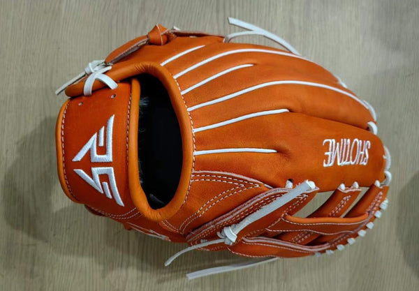 Customization: Design Your Own Baseball Gloves - Relentless Sports