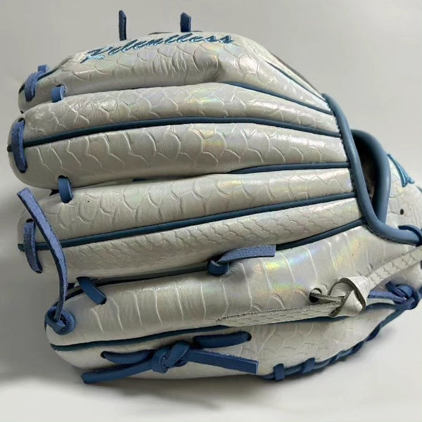 How to Find Made to Order Custom Baseball Gloves - Relentless Sports